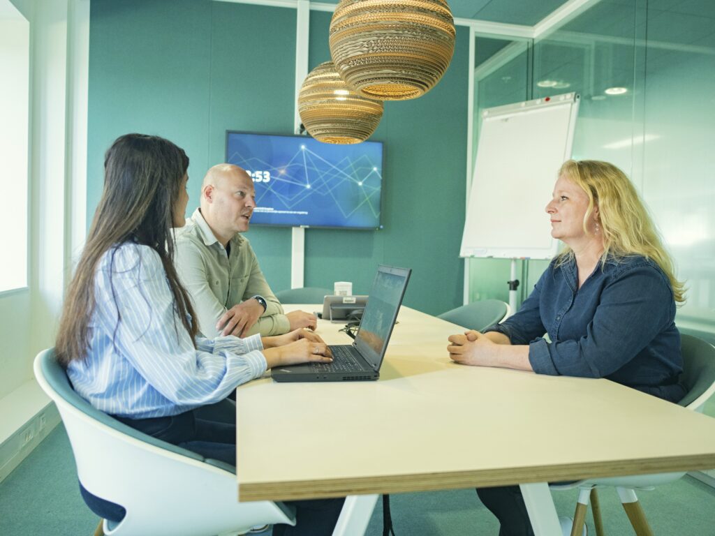Leidraad voor Gesprekken EIGEN - EIGEN